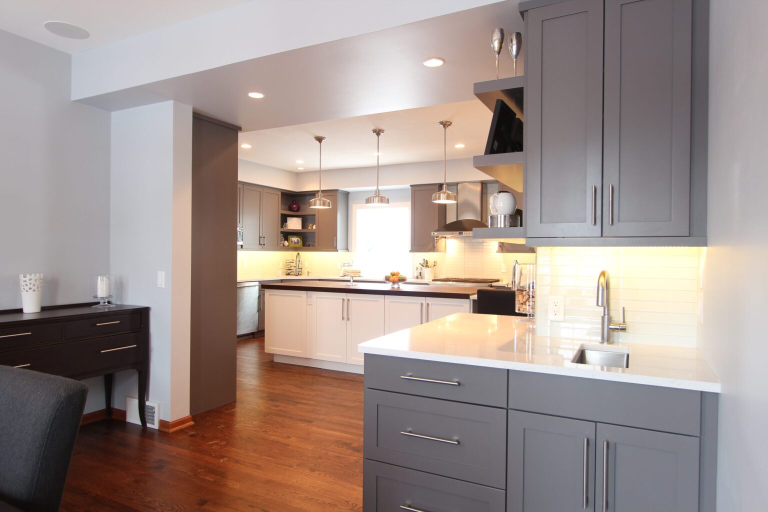 Benefits of Wrap Around Kitchen Cabinets | Cost-Effective Alternate